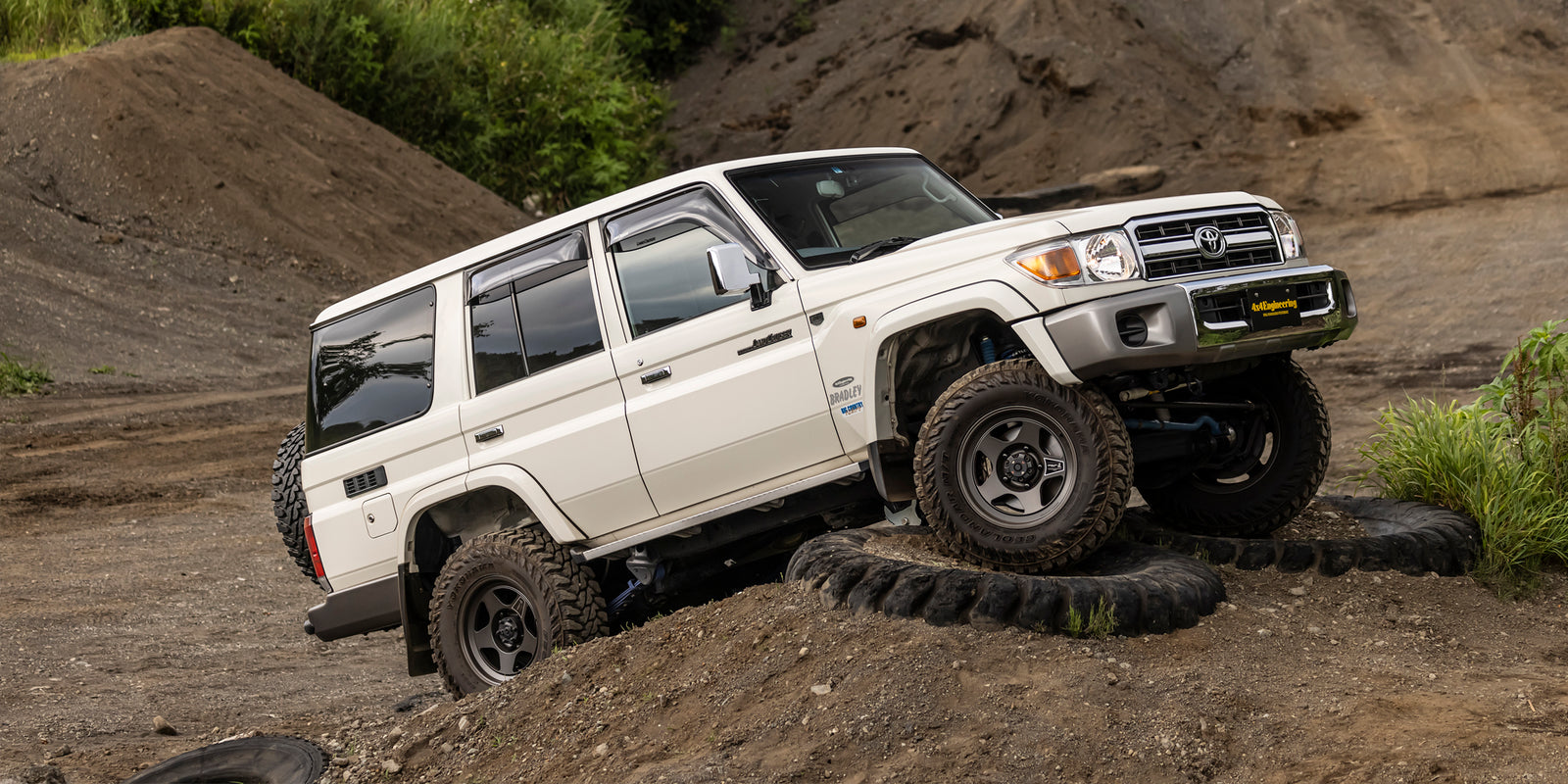 TOYOTA LAND CRUISER – STREET TRACK LIFE