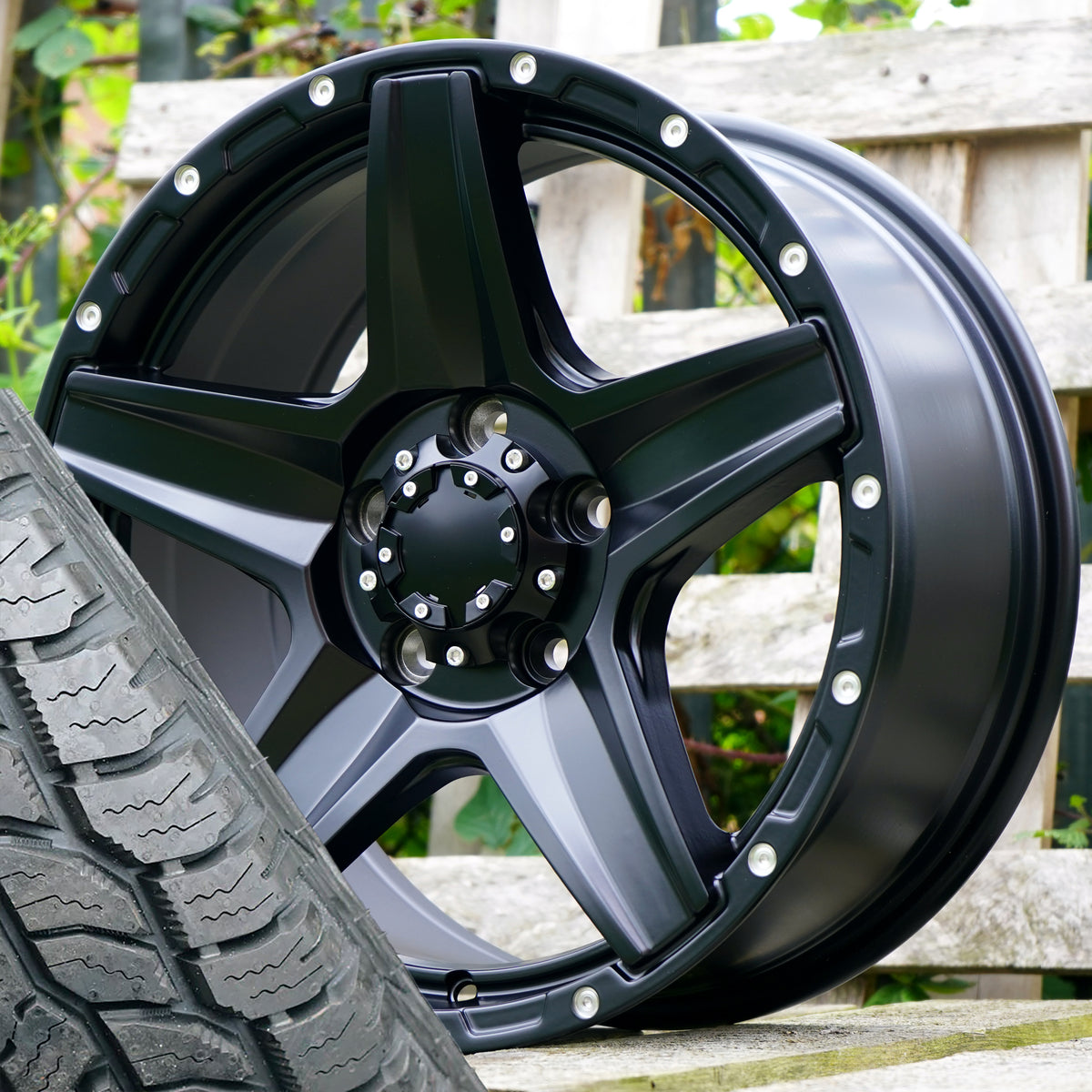 Tomahawk Apache Wheel & Tyre Package for Volkswagen Transporter T5 (20 ...